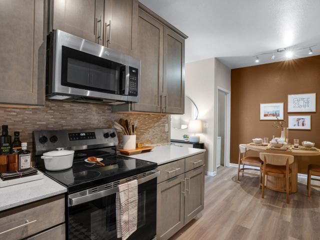 1 BR, 1 BA Apartment 1889 W Queen Creek Rd Unit 2138, Chandler, AZ 85248