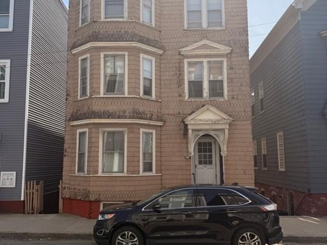 1 BR, 1 BA Apartment 18 Washburn St, Unit R, Boston, MA 02125
