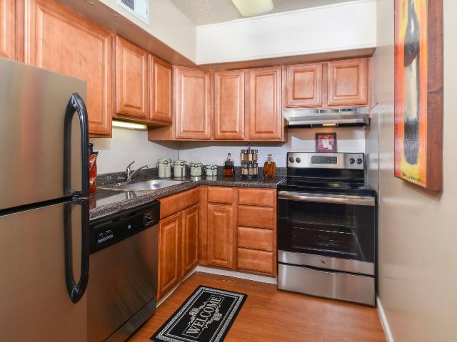 1 BR, 1 BA Apartment 18 Westover Club Drive Unit 33, Norristown, PA 19403