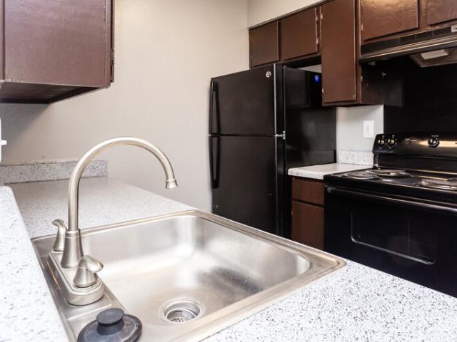 1 BR, 1 BA Apartment 1900 Estrada Pkwy Unit 1912 145, Irving, TX 75061
