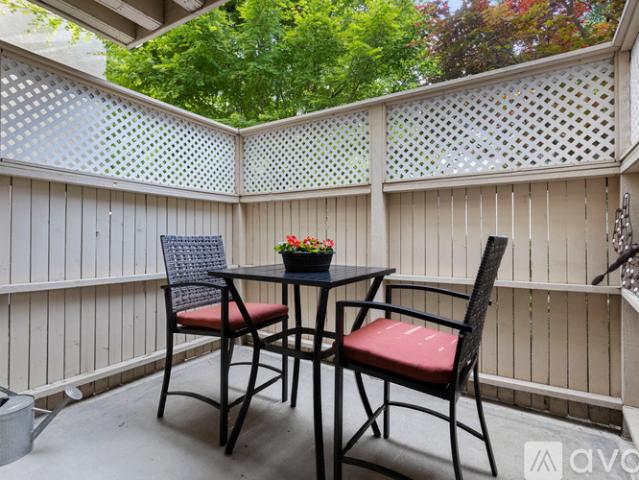 1 BR, 1 BA Apartment 1900 Oakdale Road, Unit 267, Modesto, CA 95355