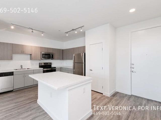 1 BR, 1 BA Apartment 1901 Mariposa Dr Austin, TX 78741