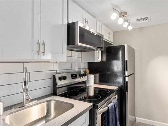 1 BR, 1 BA Apartment 1903 N Country Club Drive Unit B189, Mesa, AZ 85201