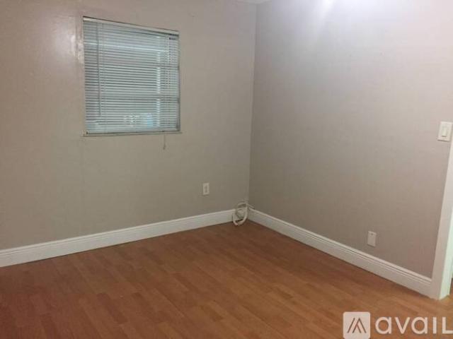 1 BR, 1 BA Apartment 190 Southwest 50th Avenue, Coral Gables, FL 33134