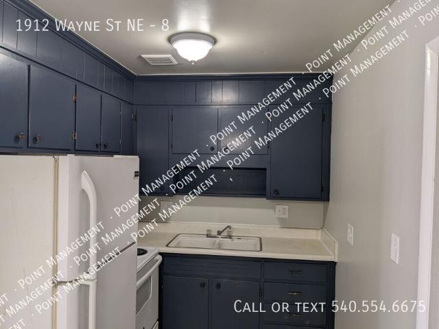 1 BR, 1 BA Apartment 1912 Wayne St NE, Roanoke, VA 24012