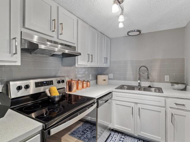 1 BR, 1 BA Apartment 1920 Heritage Park Drive Unit B0227, Oklahoma City, OK 73120