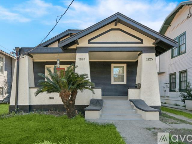 1 BR, 1 BA Apartment 1923 Broadway St, Unit A, New Orleans, LA 70118