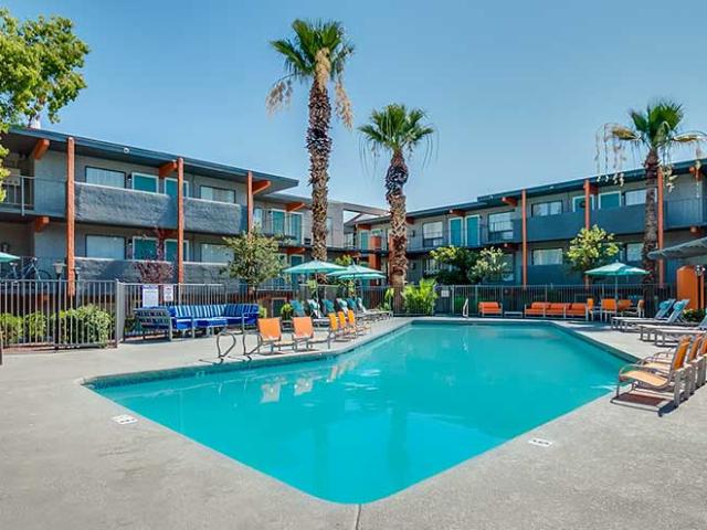 1 BR, 1 BA Apartment 1930 East Camelback Road Unit 538, Phoenix, AZ 85016