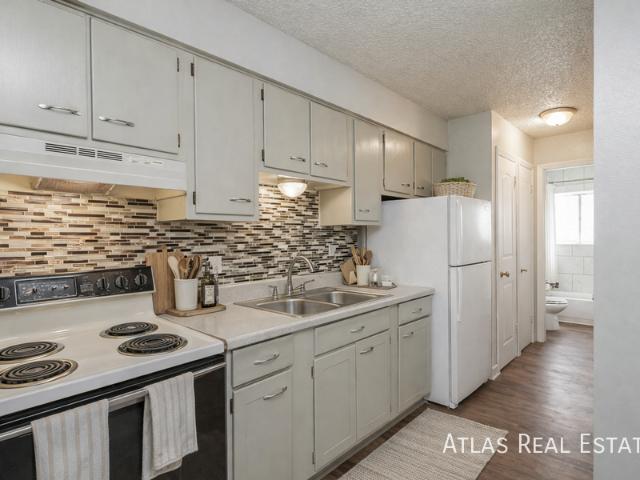 1 BR, 1 BA Apartment 1931 Henderson Avenue, Colorado Springs, CO 80904