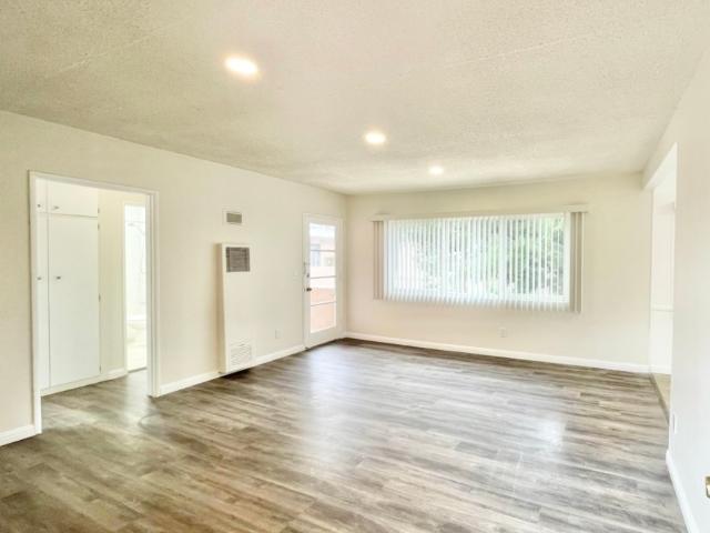 1 BR, 1 BA Apartment 19403 Haynes St, Reseda, CA 91335