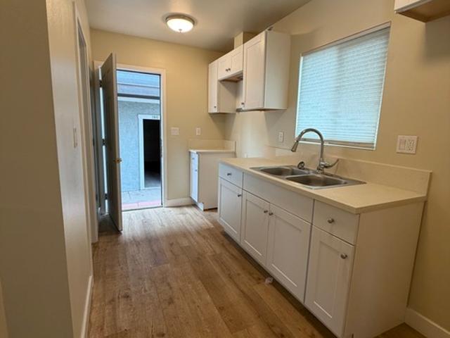 1 BR, 1 BA Apartment 1941 Olive Ave, Long Beach, CA 90806