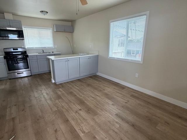 1 BR, 1 BA Apartment 1947 Olive Ave, Long Beach, CA 90806