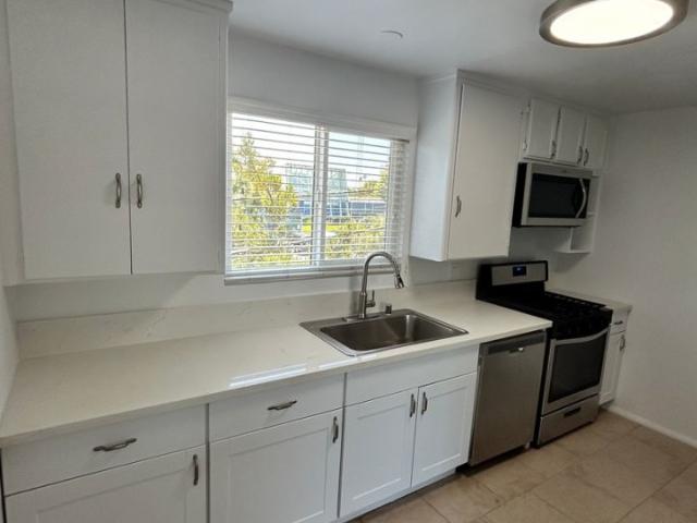 1 BR, 1 BA Apartment 1951 Frank Street Unit 067#19, Santa Monica, CA 90404