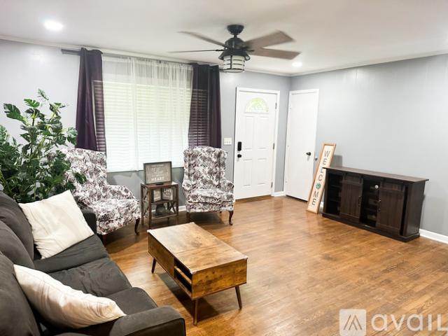 1 BR, 1 BA Apartment 1954 Dobbins Drive, Unit B, Kennesaw, GA 30144