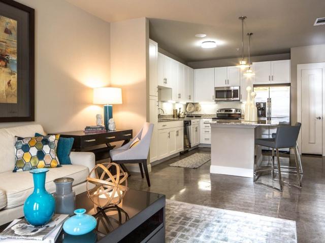 1 BR, 1 BA Apartment 1965 Matilda St Unit 303, Dallas, TX 75206