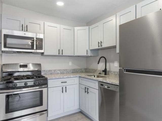 1 BR, 1 BA Apartment 1971 Rochell Avenue Unit 1987 03, District Heights, MD 20747
