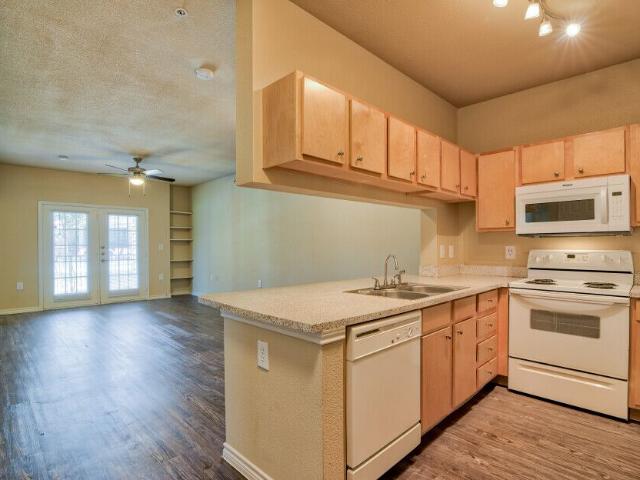 1 BR, 1 BA Apartment 19780 Atascocita Shores Drive Unit 0133, Humble, TX 77346