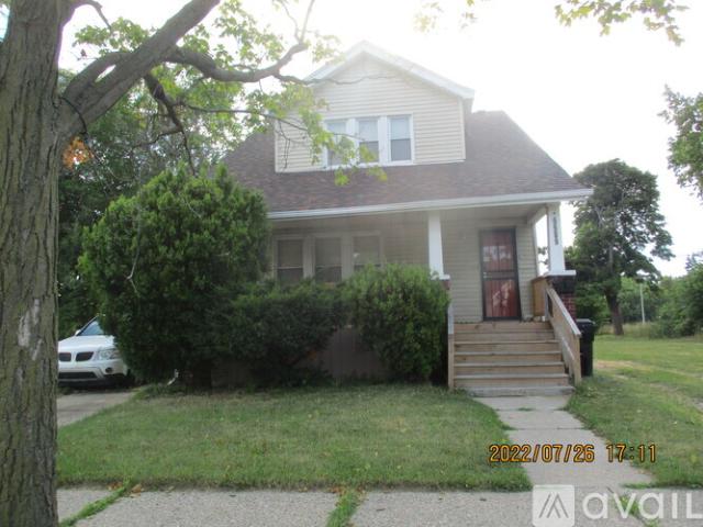 1 BR, 1 BA Apartment 19989 Cameron St 2nd Fl, Unit 2, Detroit, MI 48203