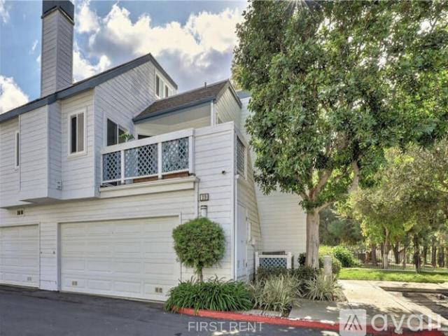1 BR, 1 BA Apartment 19 Briarglen, Unit 2, Irvine, CA 92614