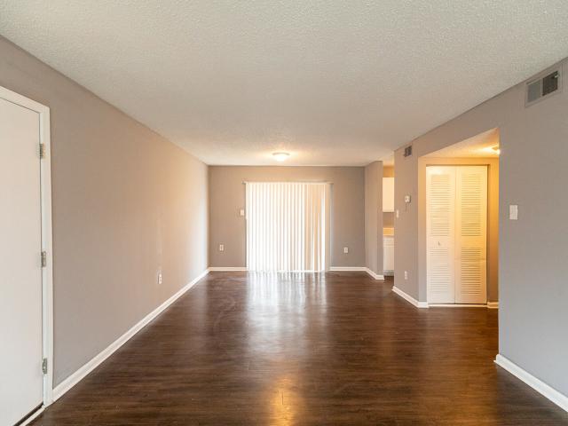 1 BR, 1 BA Apartment 1000 East Main St, SPARTANBURG, SC 29307