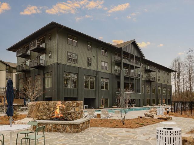1 BR, 1 BA Apartment 1000 Forestview Dr Unit 3205, Oakwood, GA 30566