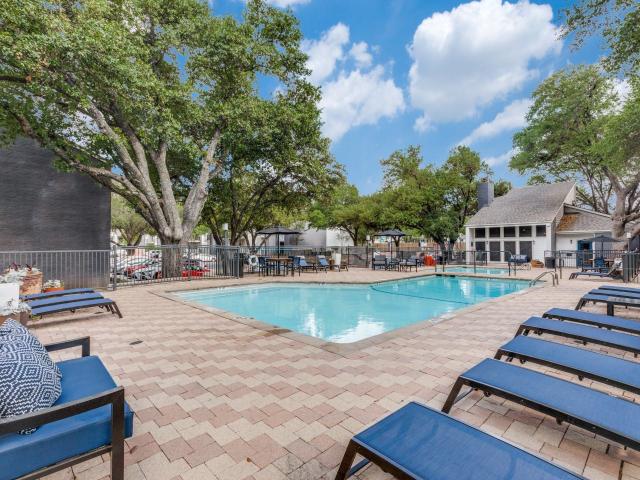1 BR, 1 BA Apartment 1003 Justin Lane Unit 01 2006, Austin, TX 78757