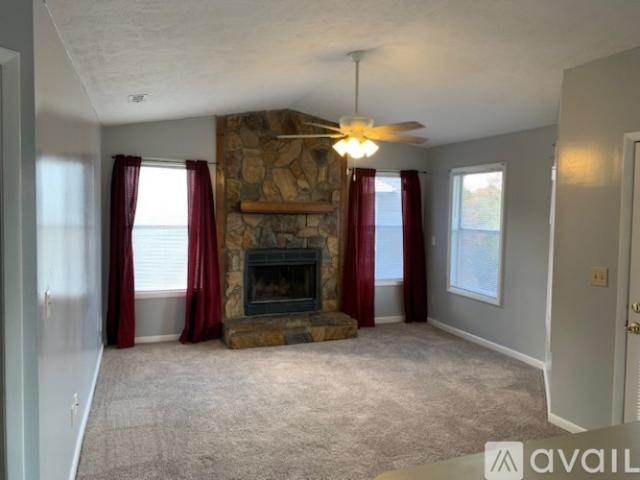 1 BR, 1 BA Apartment 1006 Brookhollow Drive, Unit 14, Fayetteville, NC 28314