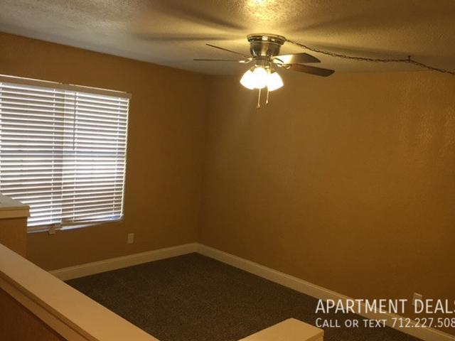 1 BR, 1 BA Apartment 1006 W Ashley Wilson RdÂ, Sweeny, TX 77480