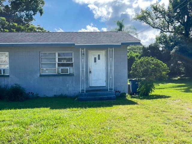 1 BR, 1 BA Apartment 1007 N Alabama Ave, Deland, FL 32724