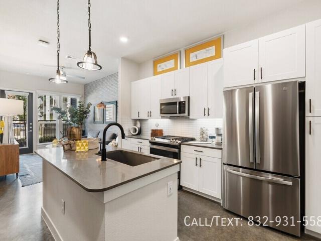 1 BR, 1 BA Apartment 1008 Durham Dr, Houston, TX 77007