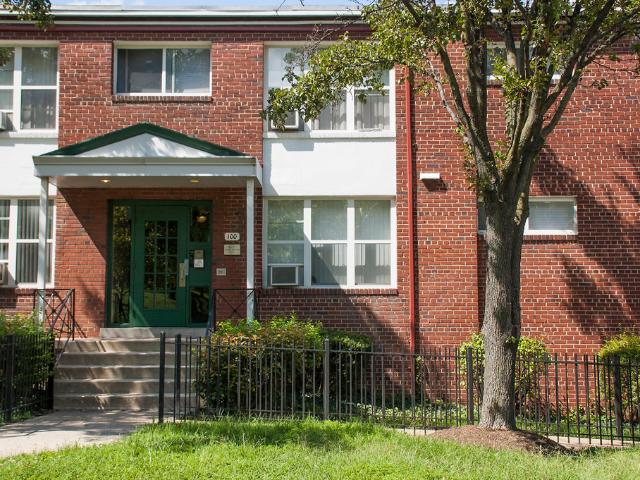 1 BR, 1 BA Apartment 100 Fort Drive Northeast Unit 105_05, Washington, DC 20011