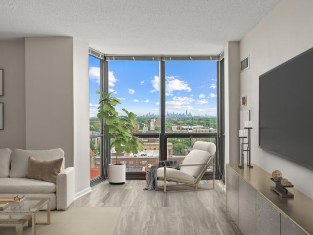 1 BR, 1 BA Apartment 100 Forest Avenue Unit 0704, Oak Park, IL 60301