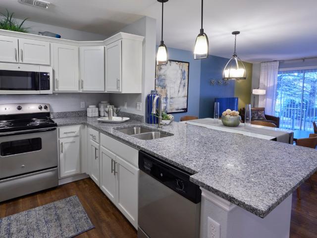 1 BR, 1 BA Apartment 100 Lake Village Boulevard Unit 12 12203, Auburn Hills, MI 48326