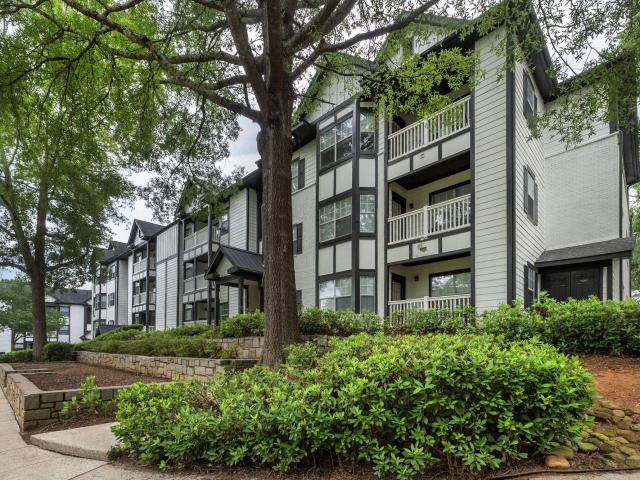 1 BR, 1 BA Apartment 100 Legacy Oaks Circle Unit 821, Roswell, GA 30076