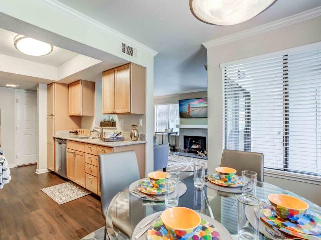 1 BR, 1 BA Apartment 100 Park Lake Circle Unit 0020C, Walnut Creek, CA 94598
