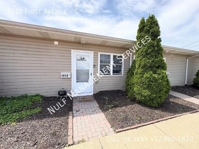 1 BR, 1 BA Apartment 1010 First Avenue, Coraopolis, PA 15108