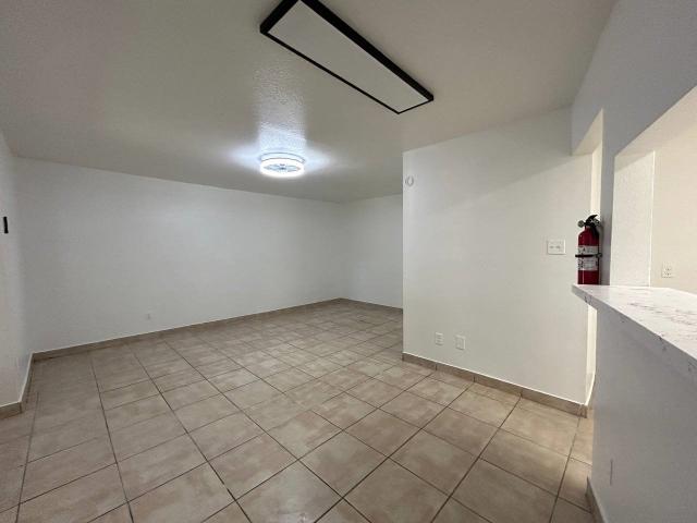 1 BR, 1 BA Apartment 1010 South Wayside Drive, Houston, TX 77023