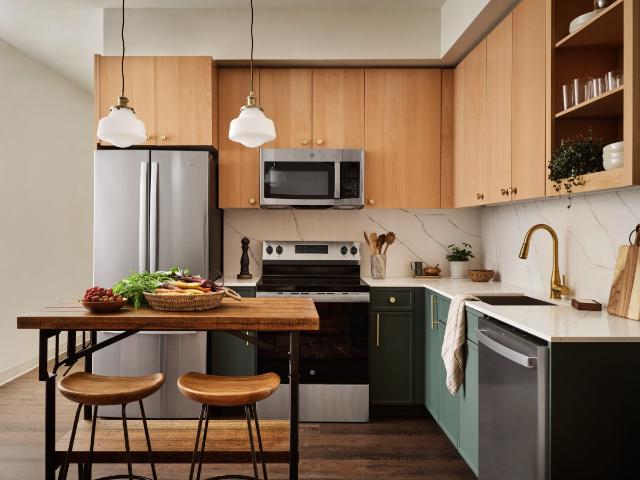 1 BR, 1 BA Apartment 1010 Southeast Ash Street Unit 411, Portland, OR 97214