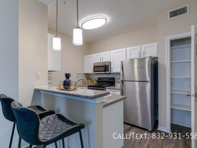 1 BR, 1 BA Apartment 10110 Charterwood Dr, Houston, TX 77070