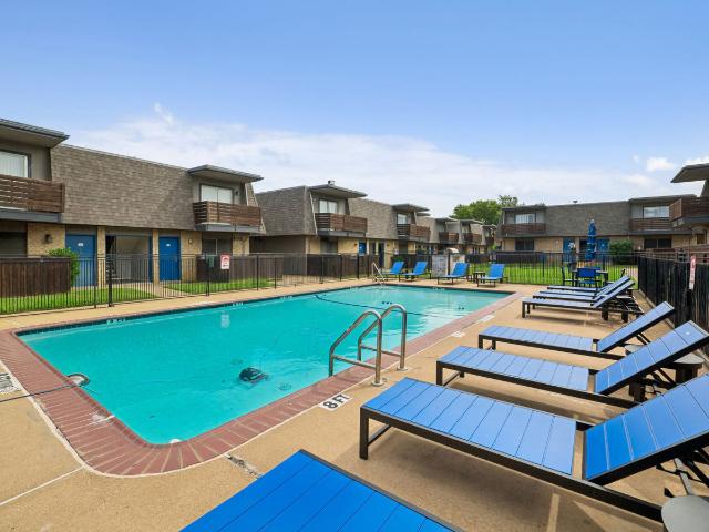 1 BR, 1 BA Apartment 1012 West Pioneer Parkway Unit 2405, Arlington, TX 76013