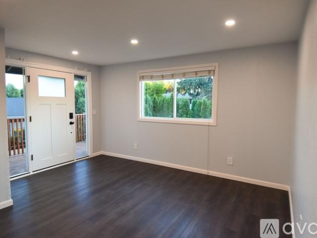 1 BR, 1 BA Apartment 10170 SW Winter Ln, Unit ADU, Beaverton, OR 97008