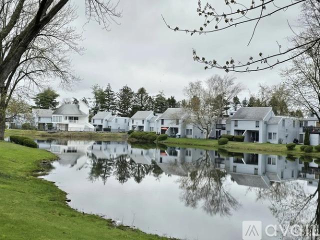 1 BR, 1 BA Apartment 101 Cinnamon Spring, Unit 101, South Windsor, CT 06074