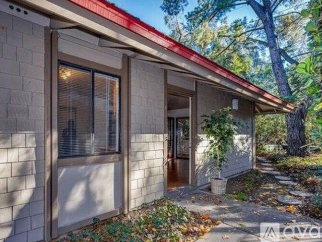 1 BR, 1 BA Apartment 101 Kinross Dr, Unit 4, Walnut Creek, CA 94598