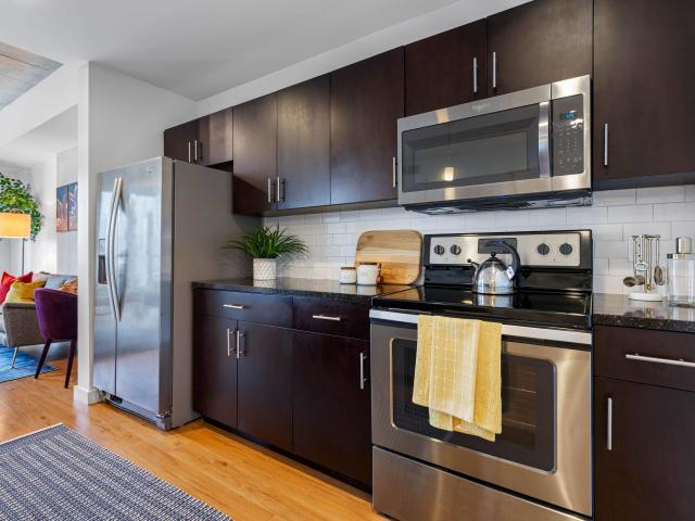 1 BR, 1 BA Apartment 101 Lake Ave Unit 0907, Orlando, FL 32801