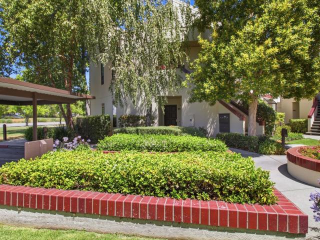 1 BR, 1 BA Apartment 101 Shorebird Cir, Redwood Shores, CA 94065