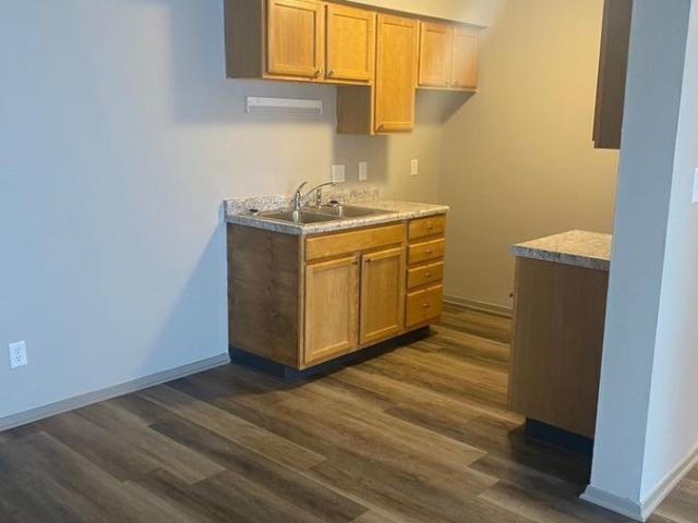 1 BR, 1 BA Apartment 1020 1026 E 12th St N, Newton, IA 50208