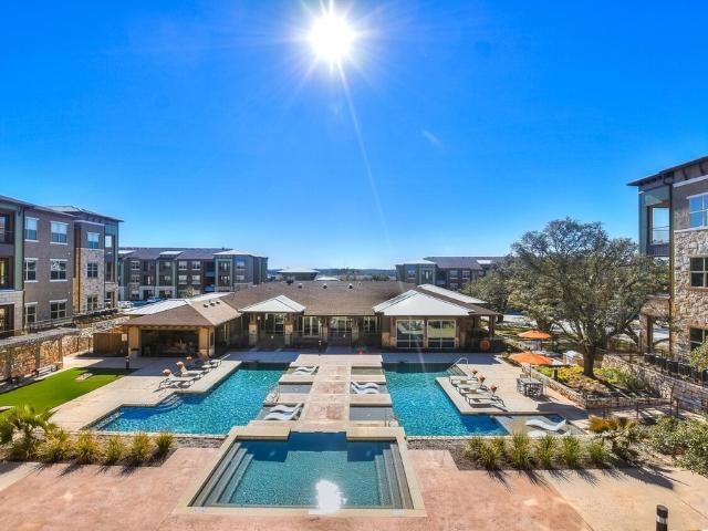 1 BR, 1 BA Apartment 1021 W University Ave, Georgetown, TX 78628