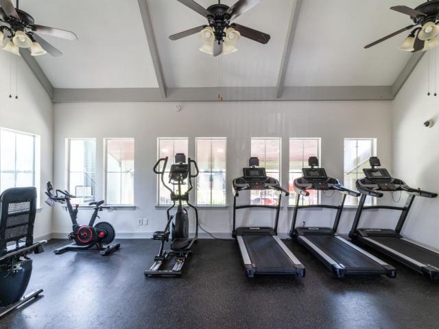 1 BR, 1 BA Apartment 10225 Bissonnet Street Unit 29 2178, Houston, TX 77036