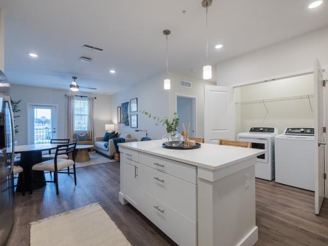 1 BR, 1 BA Apartment 1023 Gull Lane Unit 4308, Sarasota, FL 34237