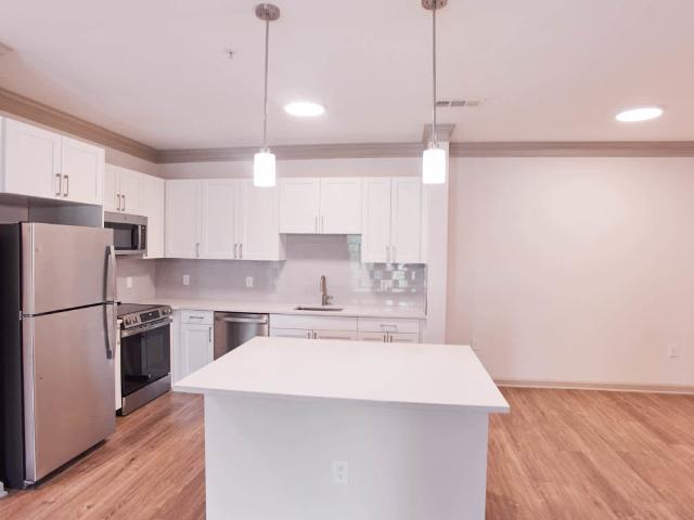 1 BR, 1 BA Apartment 10247 Highway 92 Unit 103, Woodstock, GA 30188